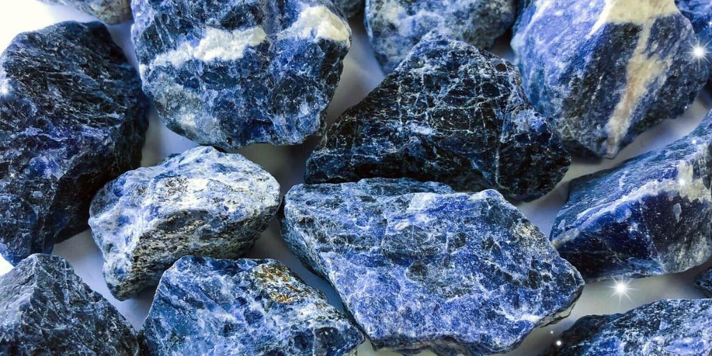 The Best Crystals To Have This Thanksgiving 2025