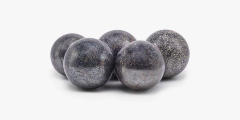 8 Most Amazing Grey And Silver Crystals You Should Know